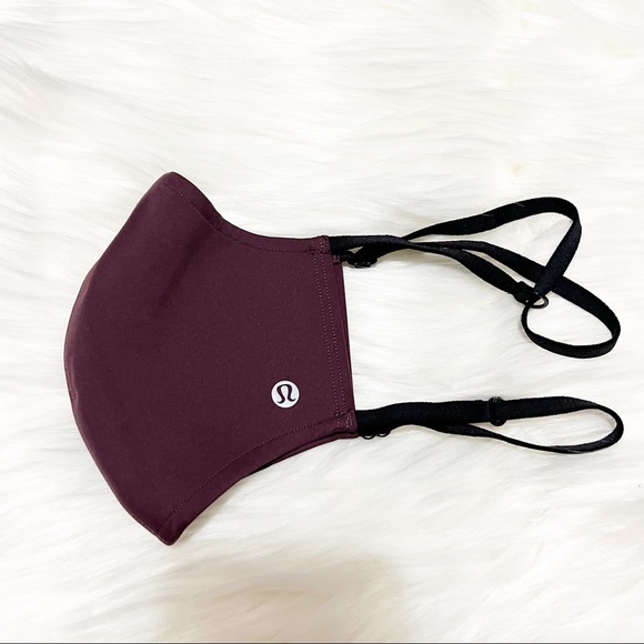 lululemon athletica | Accessories | Lululemon Double Strap Face Mask ...